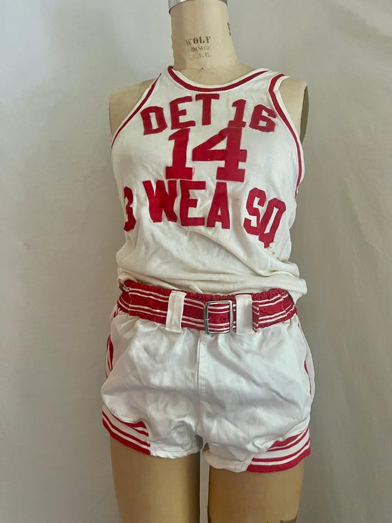 1950s men’s basketball uniform, two piece set, tank &… - Gem