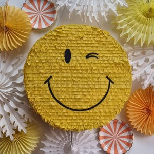 Smiley Face Pinata - Etsy