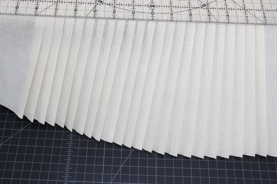Size 1/2"(12"w X 12"l) Mr. Pleater Board, Add Perfect Pleats to Fabric ...