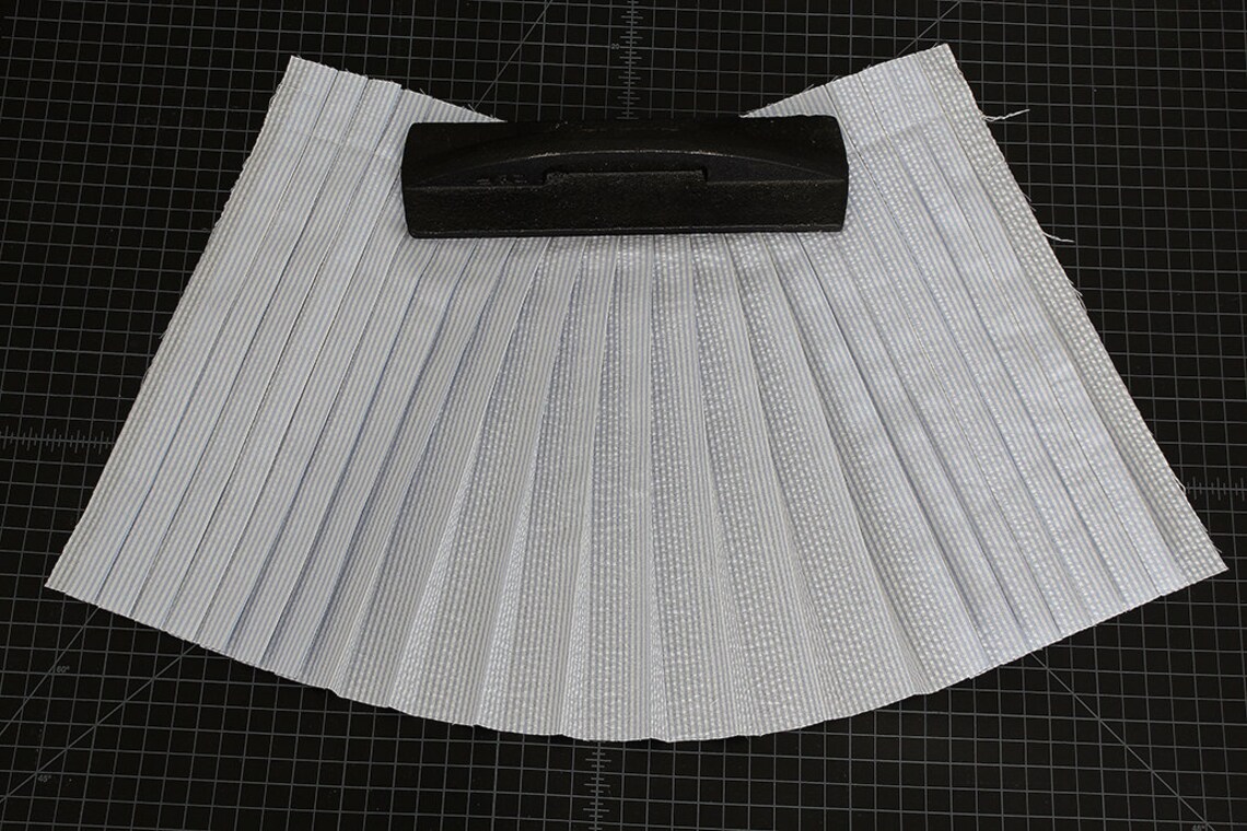 Size 3/4"(24"w X 24"l) Mr. Pleater Board, Pleats Fabric, Fast and Easy ...