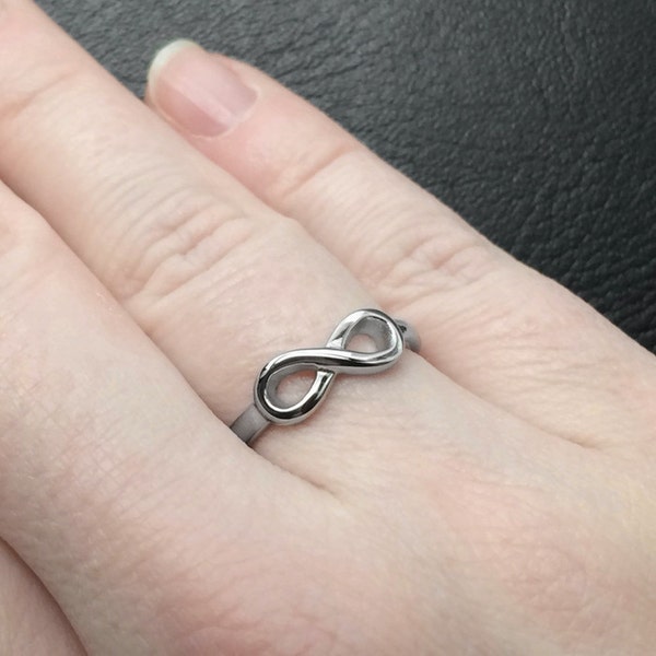 Infinity Ring - Etsy