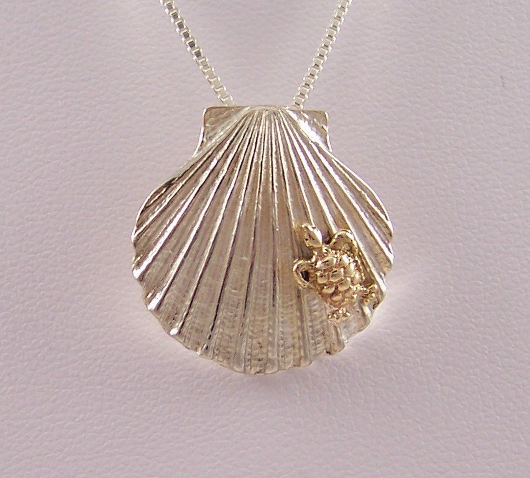 14k Gold Turtle on Sterling Silver Shell Necklace - Etsy