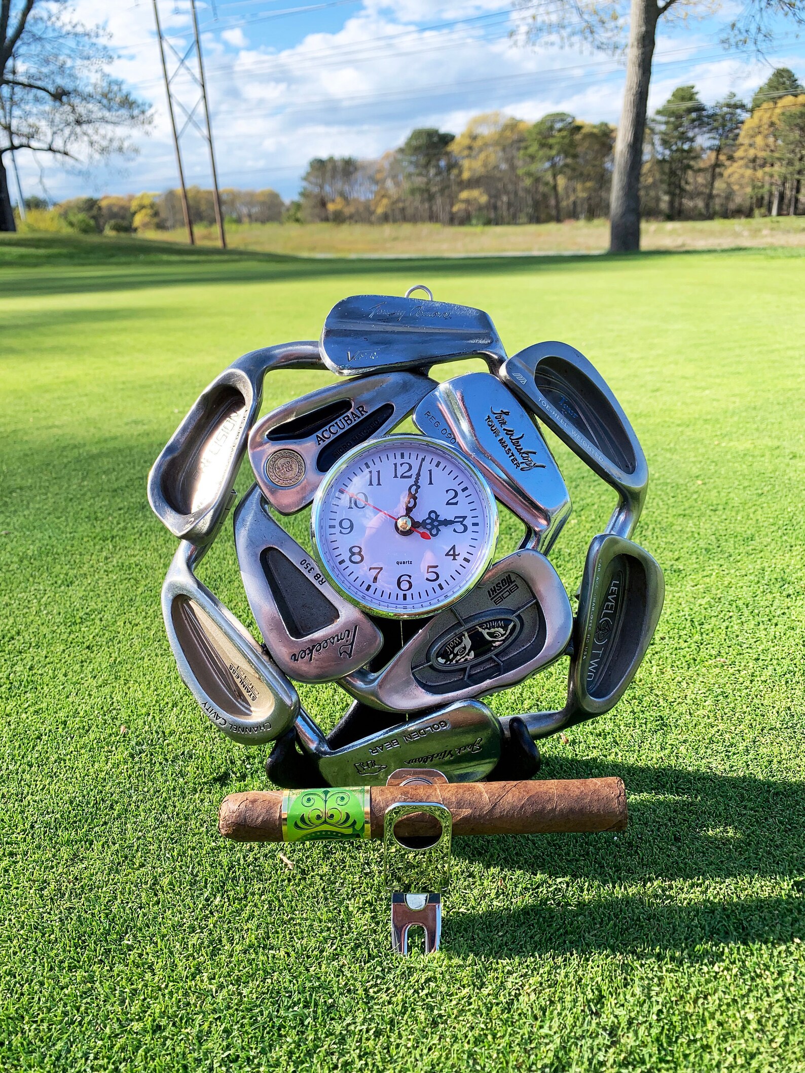 Repurposed Golf Club Clock Complete With Personalized Divot - Etsy