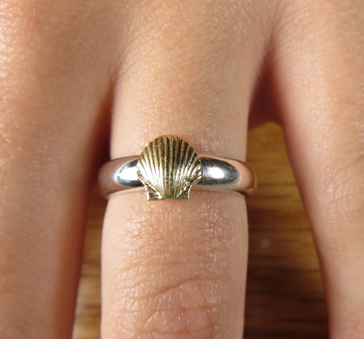 14k Gold and Sterling Silver Stacking Sea Shell Ring - Etsy