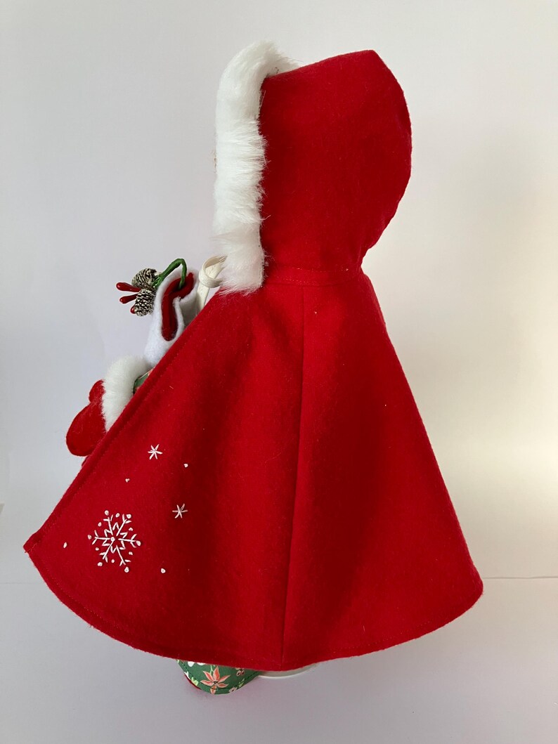 Prairie Lasses Hooded Cape, Mittens and Christmas Stocking PDF Pattern ...