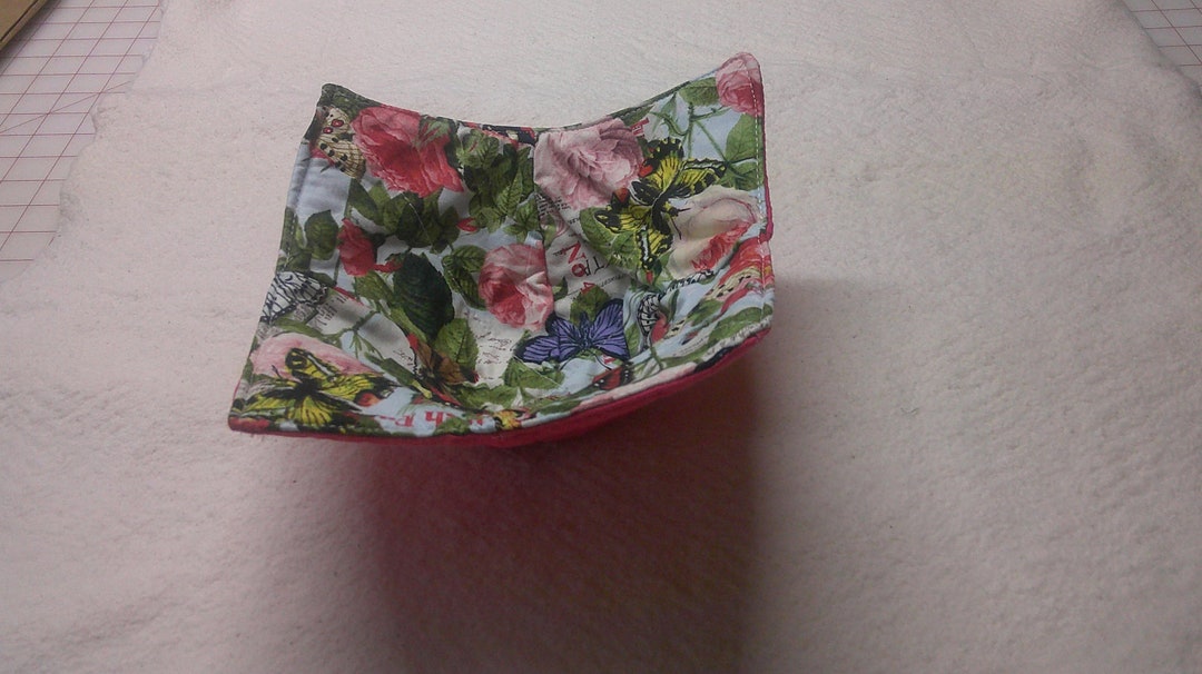 Roses and Butterflies Cereal to Lg Soup Bowls Microwave Bowl Cozy / Pot ...