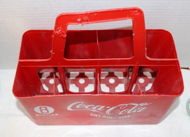 Sale30percent...vintage Coca-cola Hard Plastic 8 Pack Pint Bottle Carry ...