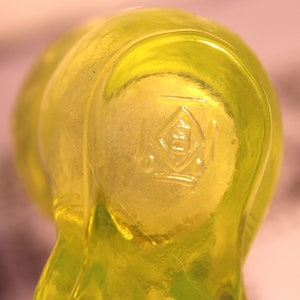 Boyd Glass Company Vaseline/uranium Baby's Boot Made in 1998-2003 - Etsy