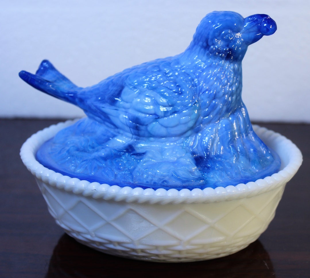 Vintage Westmoreland Blue Slag Glass Chicken on White Milk Glass Nest ...