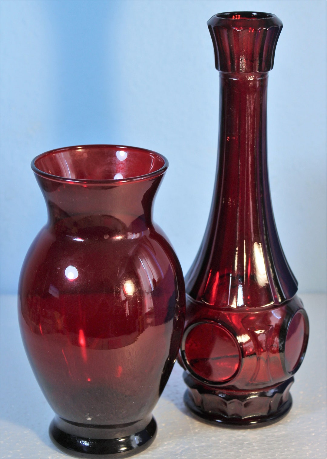 Wheaton Glass Company Deep Red Bud Vase With Bulls Eye Design and Open ...