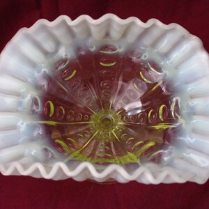 Antique Dugan Glass Company Opalescent Vaseline Banana Boat Design ...