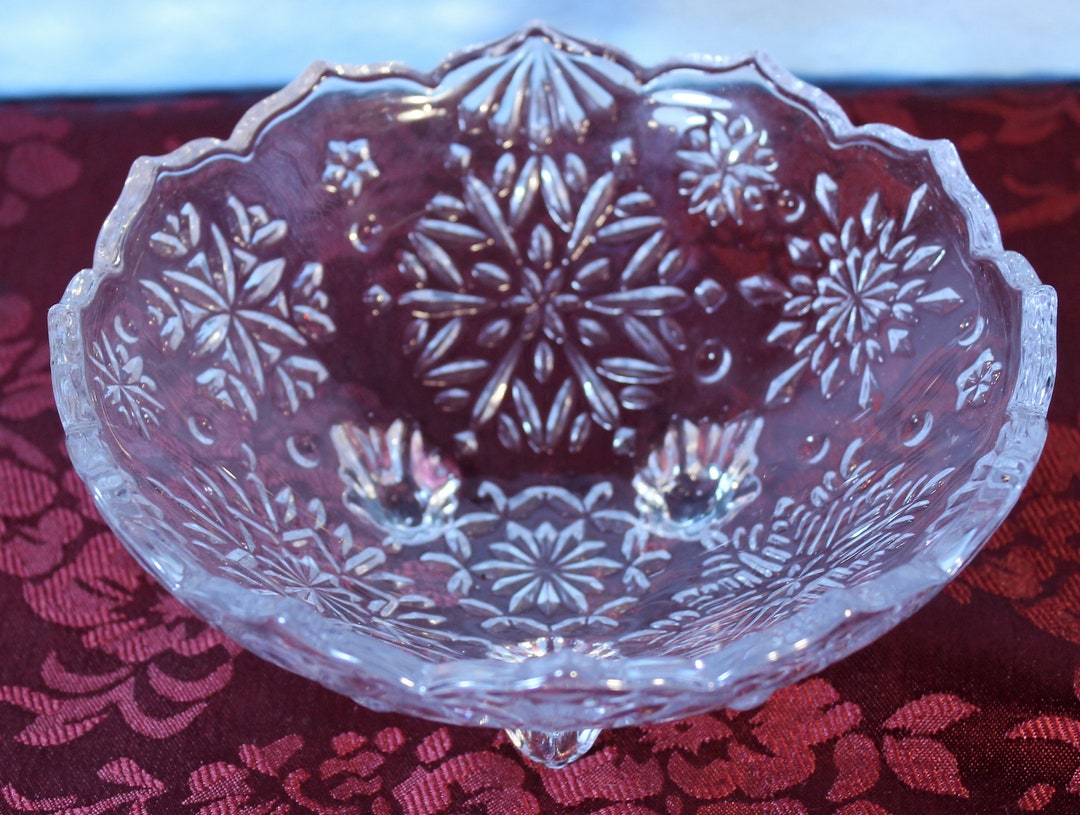Vintage Cut Crystal Footed Bowl With Snowflake Design - Etsy