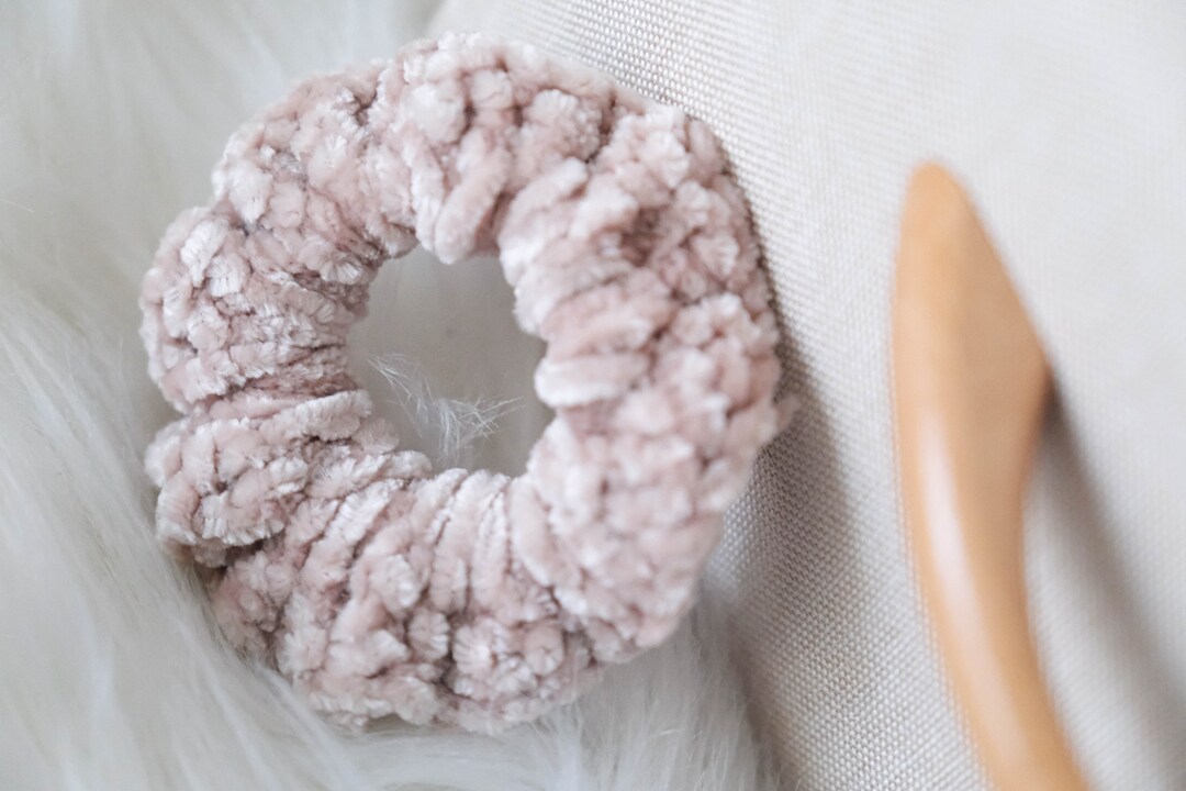 Velvet Scrunchies handmade with soft & squishy yarn, impeccable crochet ...