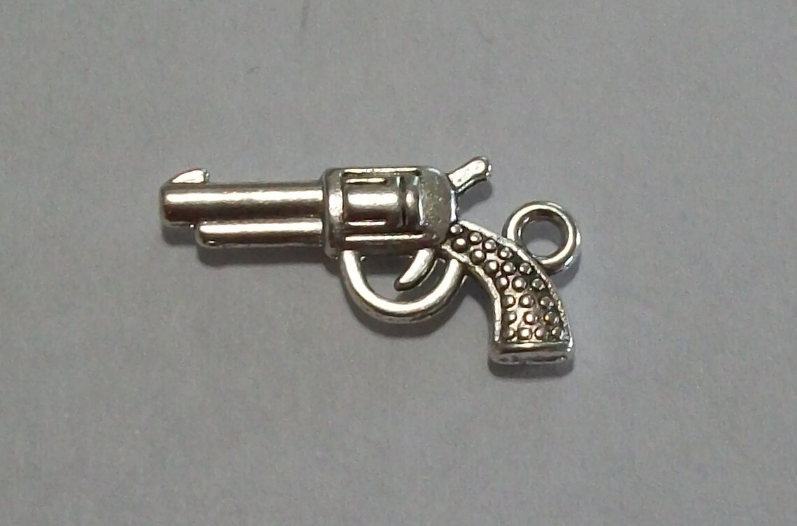 Ten Pieces Antique Silver Gun Revolver Pistol Charms | Etsy
