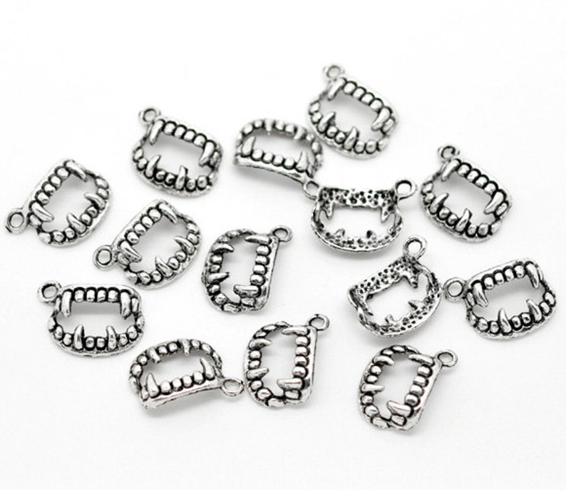 10 Pieces Antique Silver Vampire Teeth Charms - Etsy
