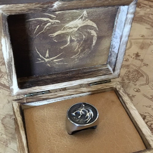 New Premium Witcher Stainless Steel Wolf Signet Ring Gift Set - Etsy
