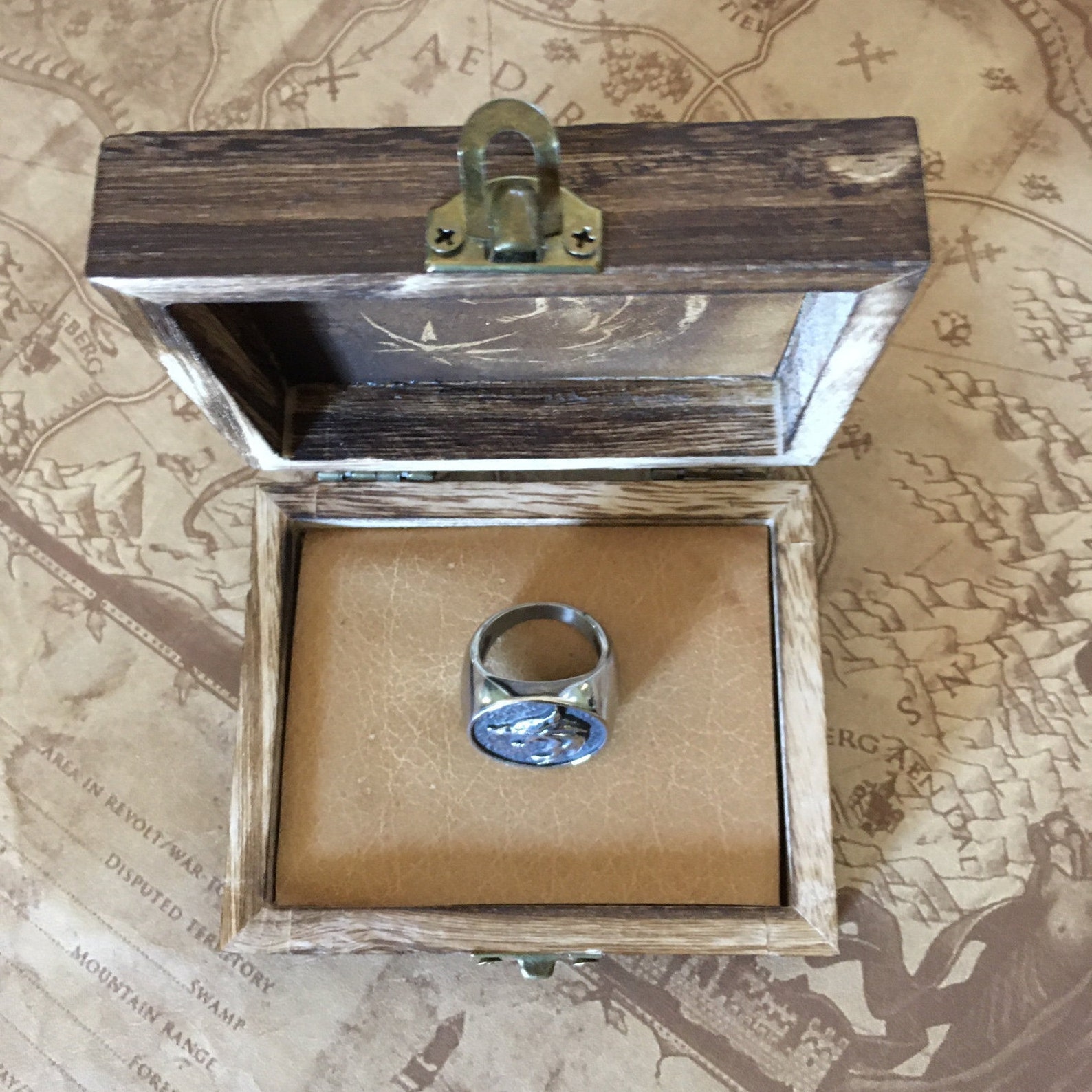 New Premium Witcher Stainless Steel Wolf Signet Ring Gift Set - Etsy