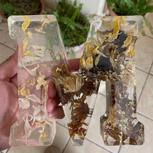 Custom Single Resin Letter M With Preserved Flowers - Etsy