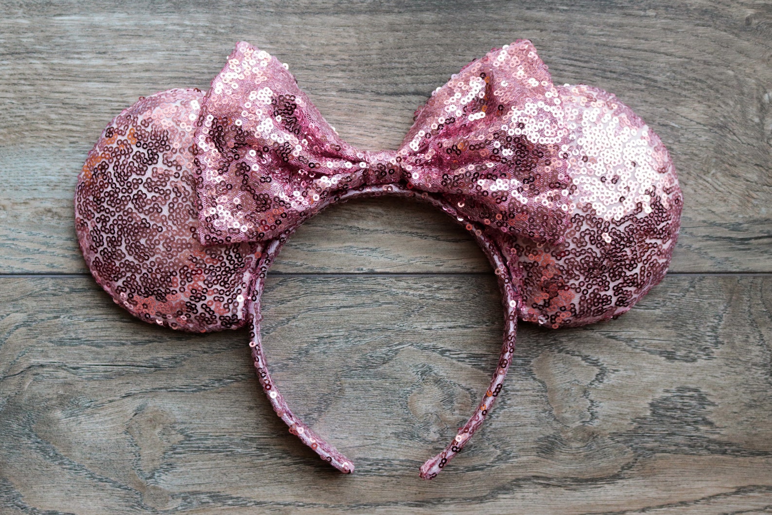 Light Pink Sequin Minnie Mouse Earssequin Minnie Mouse Ears - Etsy