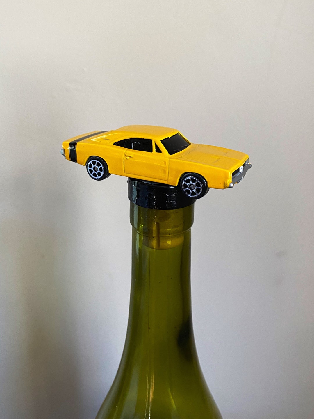 GTO Bottle Stopper Great Old Car Gifts and Bar Accesspries Handpainted ...