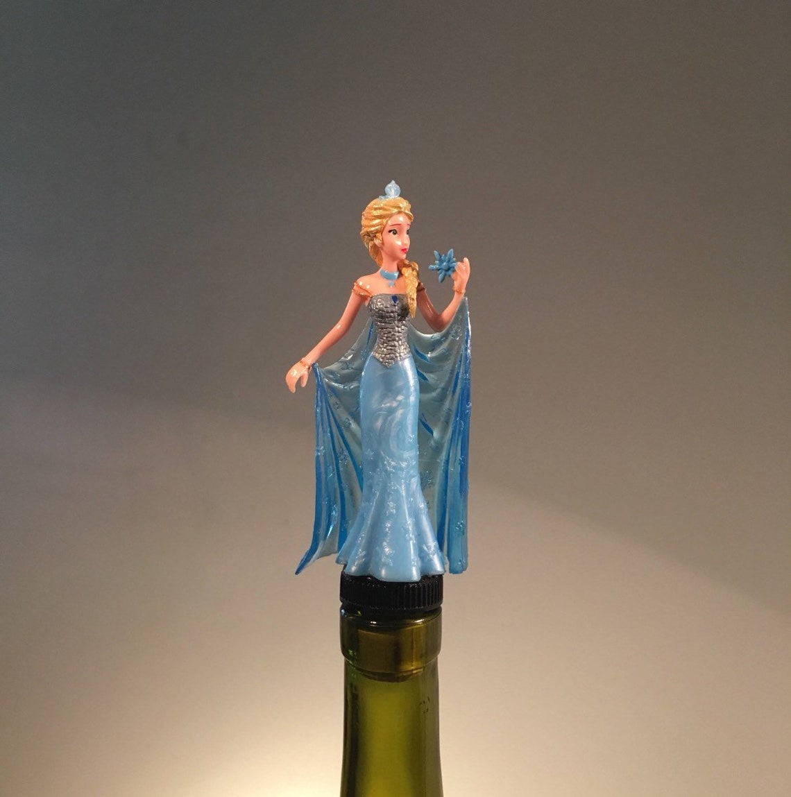Elsa From the Movie Frozen Bottle Stopper. - Etsy