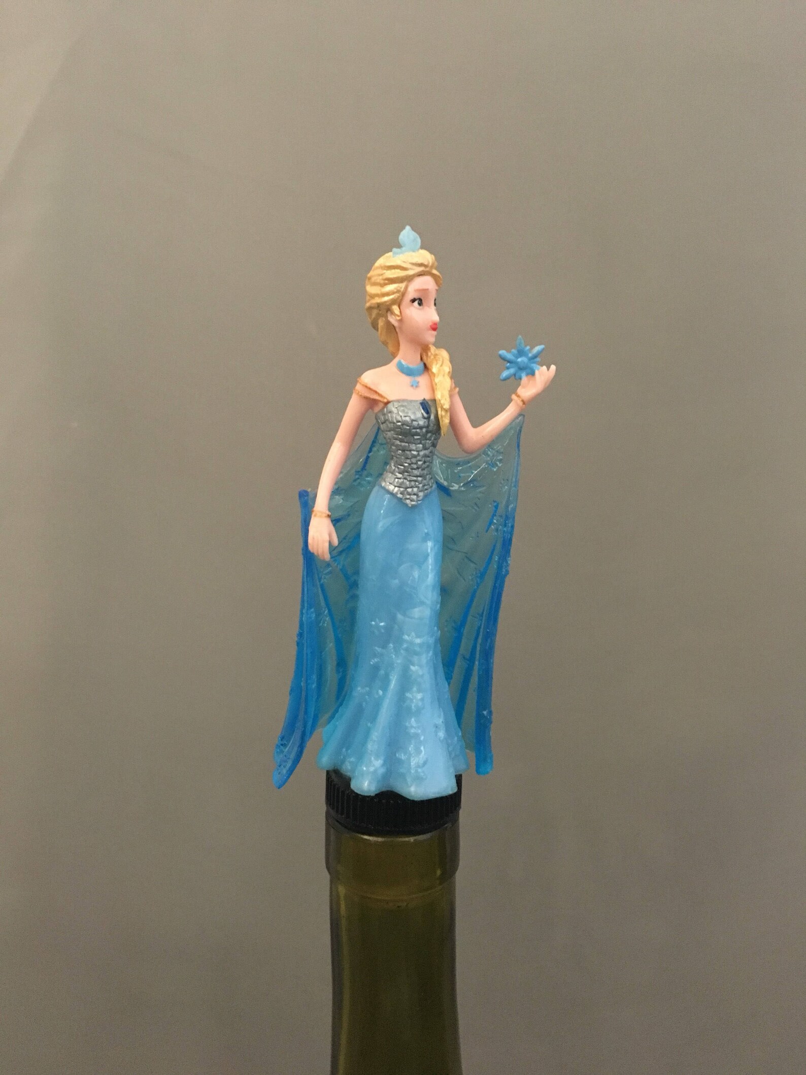 Elsa From the Movie Frozen Bottle Stopper. - Etsy