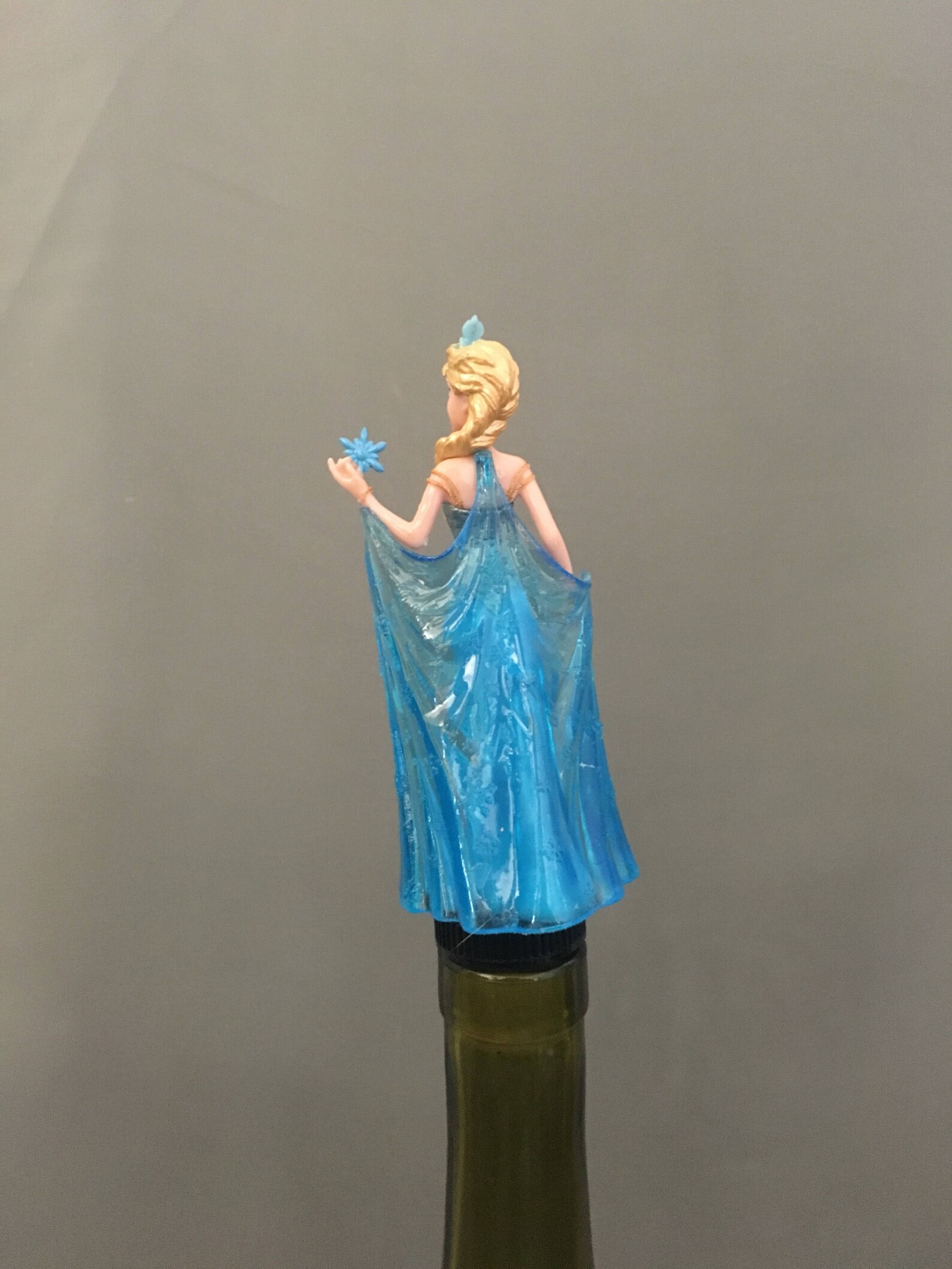 Elsa From the Movie Frozen Bottle Stopper. - Etsy