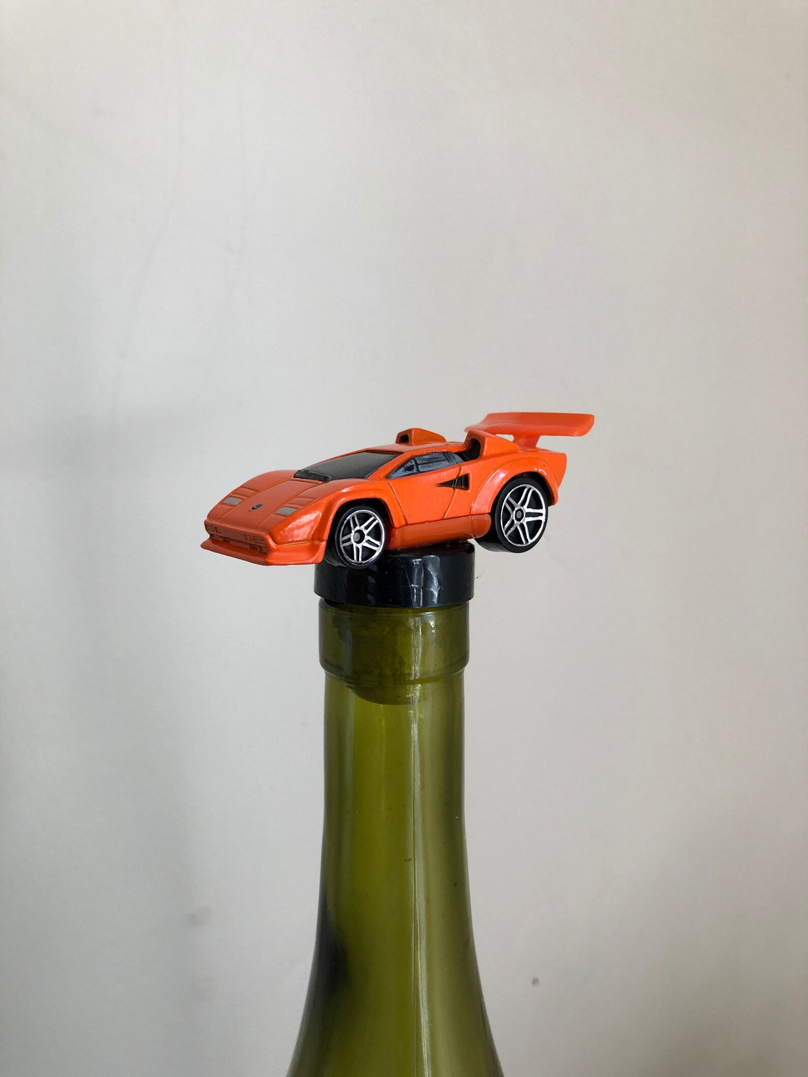 Lamborghini Bottle Stopper, Wine Gift. Wine Gift, White Lamborghini ...