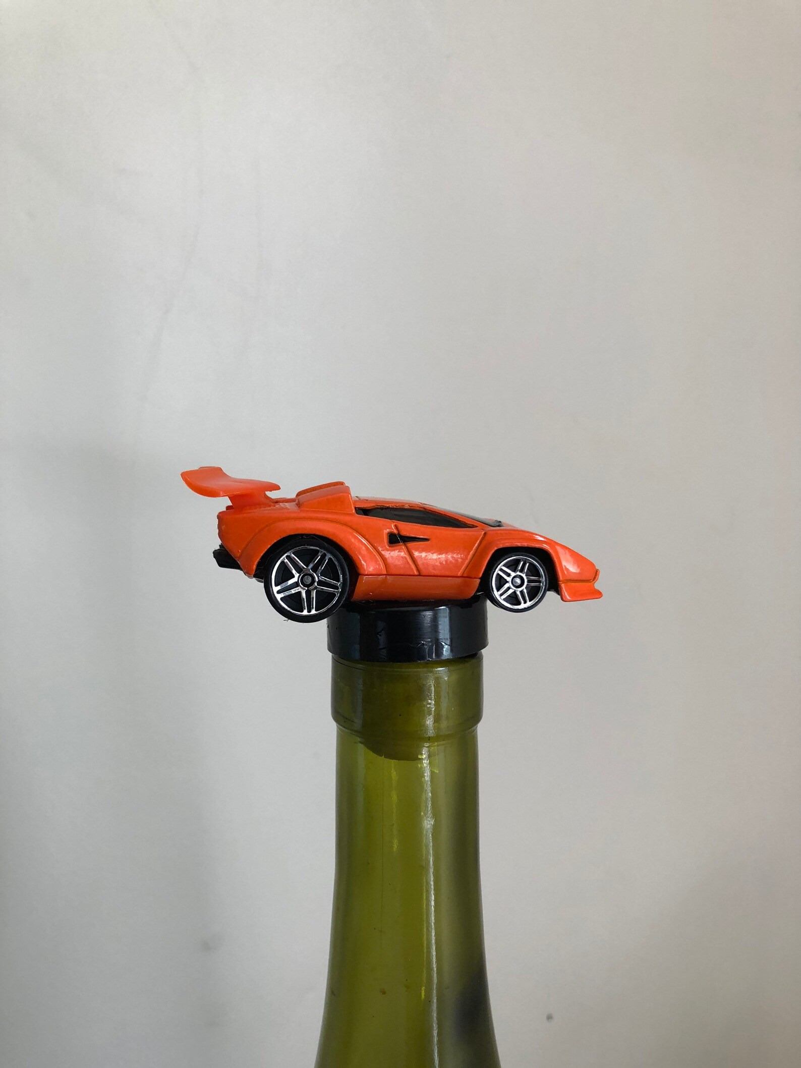 Lamborghini Bottle Stopper, Wine Gift. Wine Gift, White Lamborghini ...