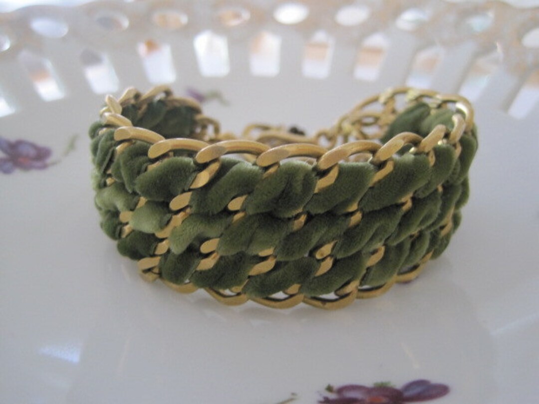 Vintage Brass Chain and Velvet Woven Bracelet - Etsy Portugal