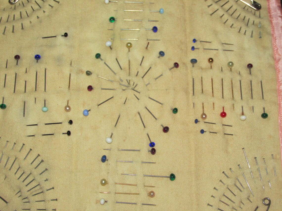 Antique Pin Case Sewing Case Pink Silk Needle Case With Vintage Multi ...