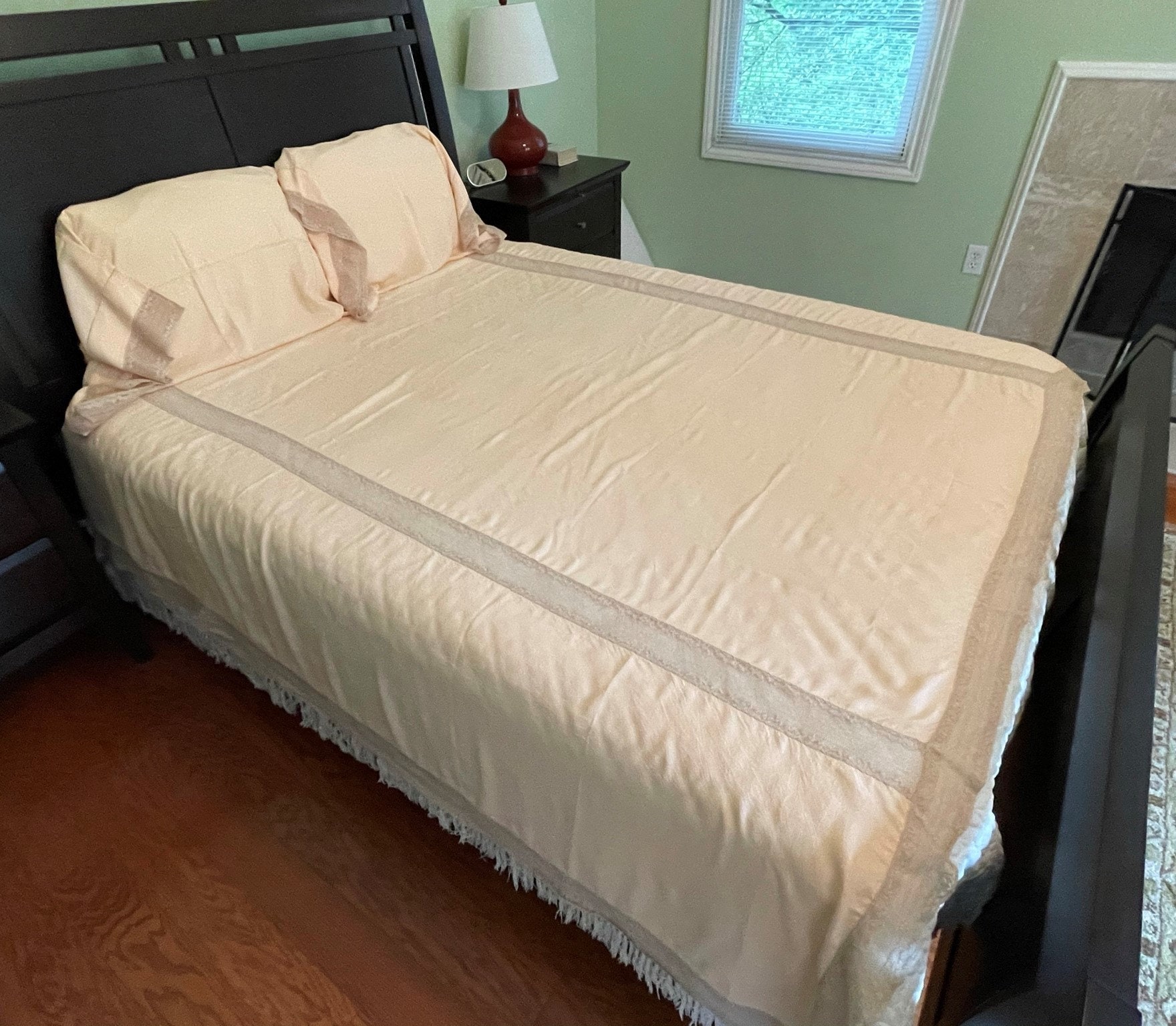 Vintage 1940s Neiman Marcus Carlin Comforts BEDSPREAD and SHAMS Peach ...
