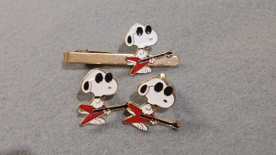Rock 'n' Roll Snoopy Guitar Tie Clip Cufflinks - Peanuts Gift - Etsy