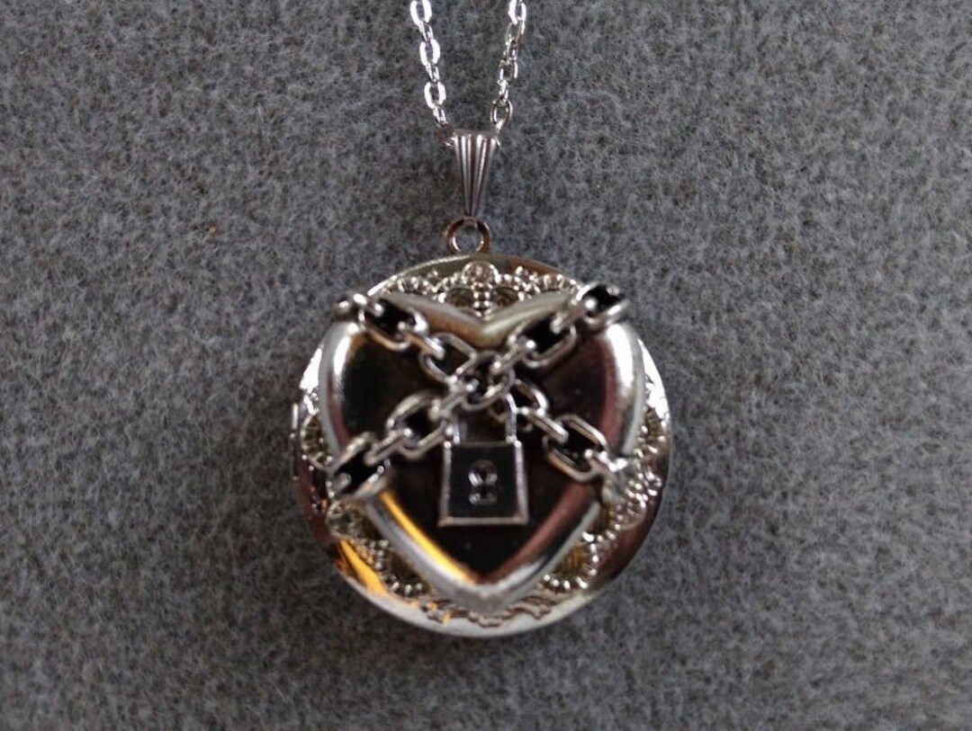 Locked Heart Locket Necklace Great Gift Birthday Valentine's Day ...