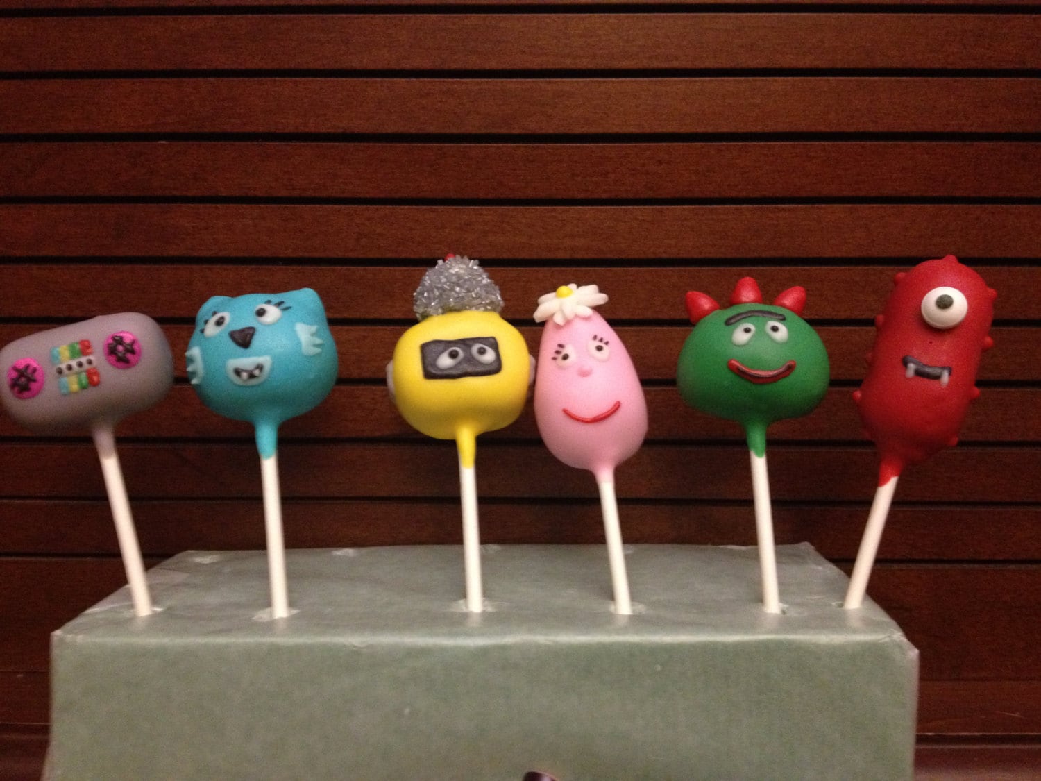 Yo Gabba Gabba Cake Pops - Etsy