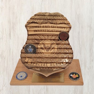 HSI Challenge Coin Display: DHS Alder Wood Coin Holder - Etsy