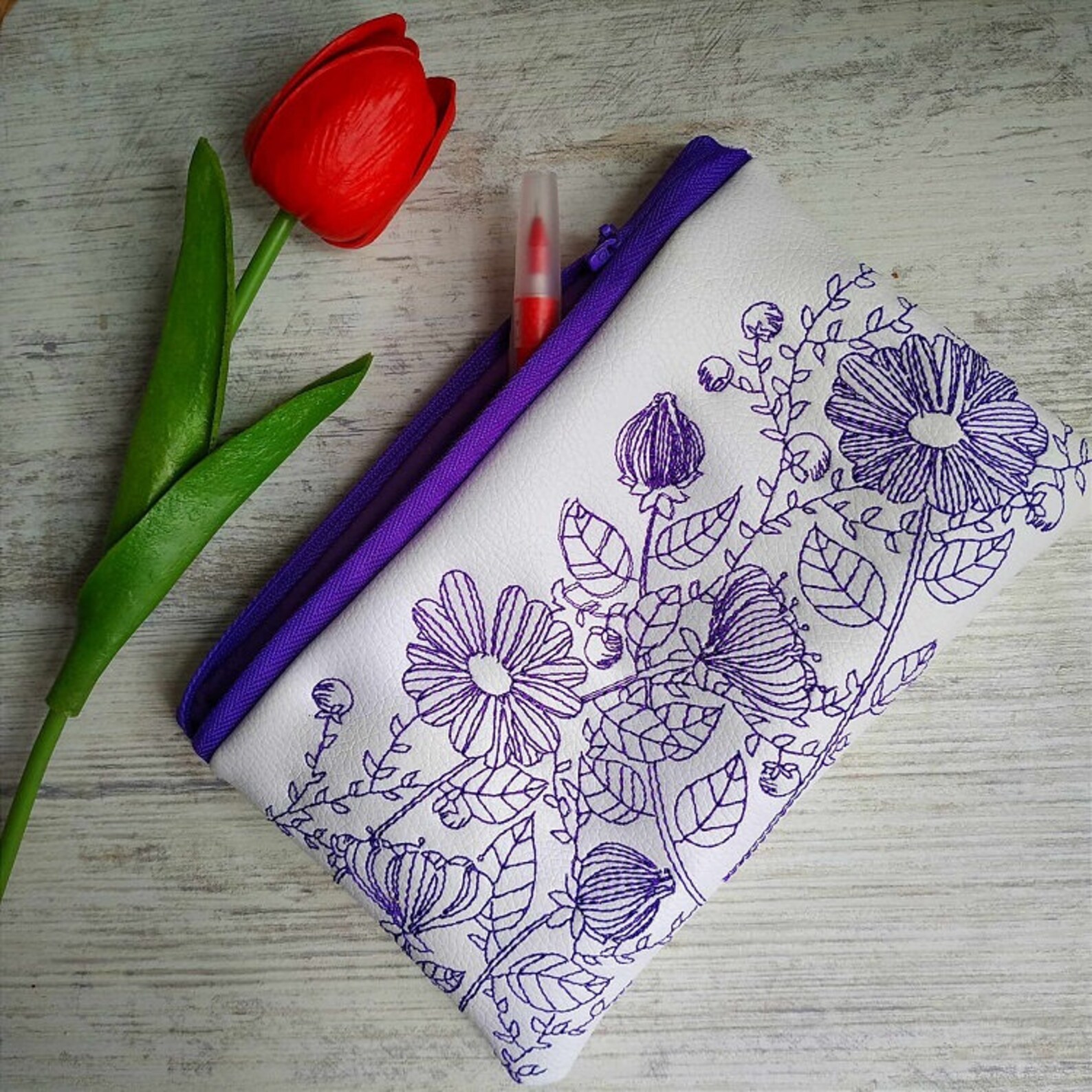ITH Pencil Case Machine Embroidery Design - Instant Download File - Etsy