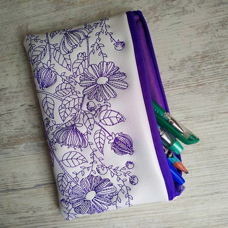 ITH Pencil Case Machine Embroidery Design - Instant Download File - Etsy