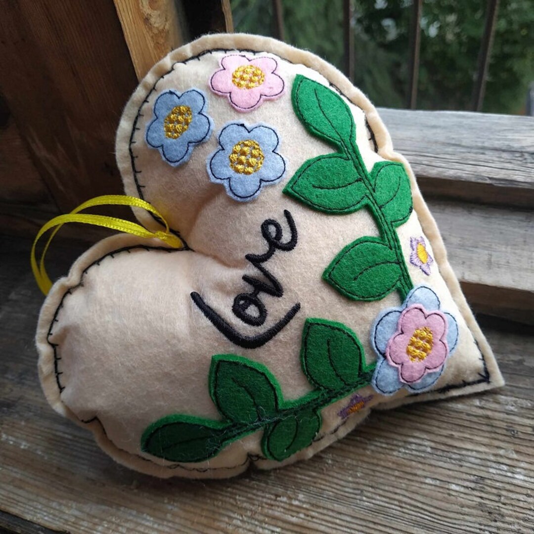 Ith Felt Heart Machine Embroidery Design - Tutorial Included - Instant ...