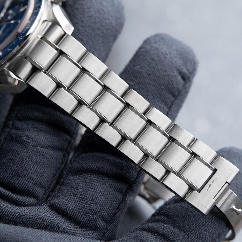 Omega Speedmaster Two Counters Co-axial Titanium Chronograph Blue ...