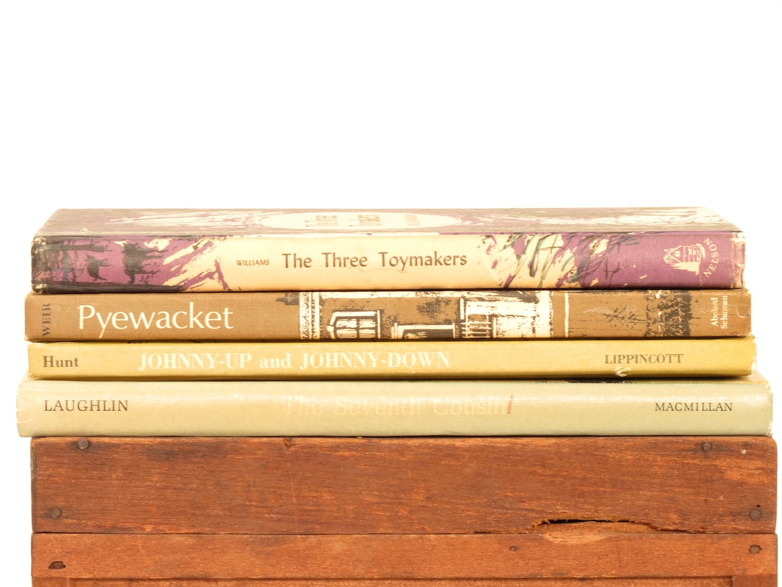 Set of 4 Vintage Children's Weekly Reader Hardcover Books - Etsy