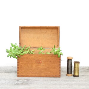Vintage Wooden Oak Office File Box Vintage Weis Wooden Card File ...