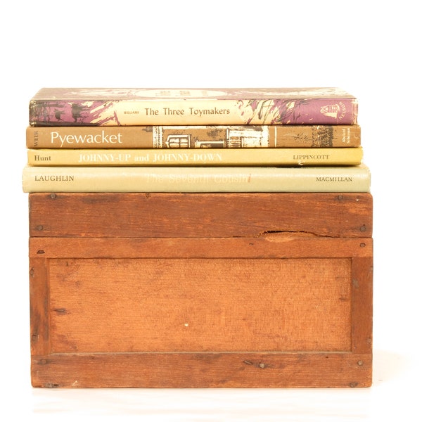 Weekly Reader Book - Etsy