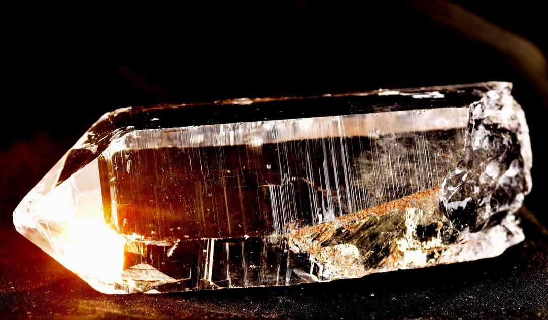 Himalayan High Frequency Very Powerful Silver Lemurian Quartz Rainbows ...