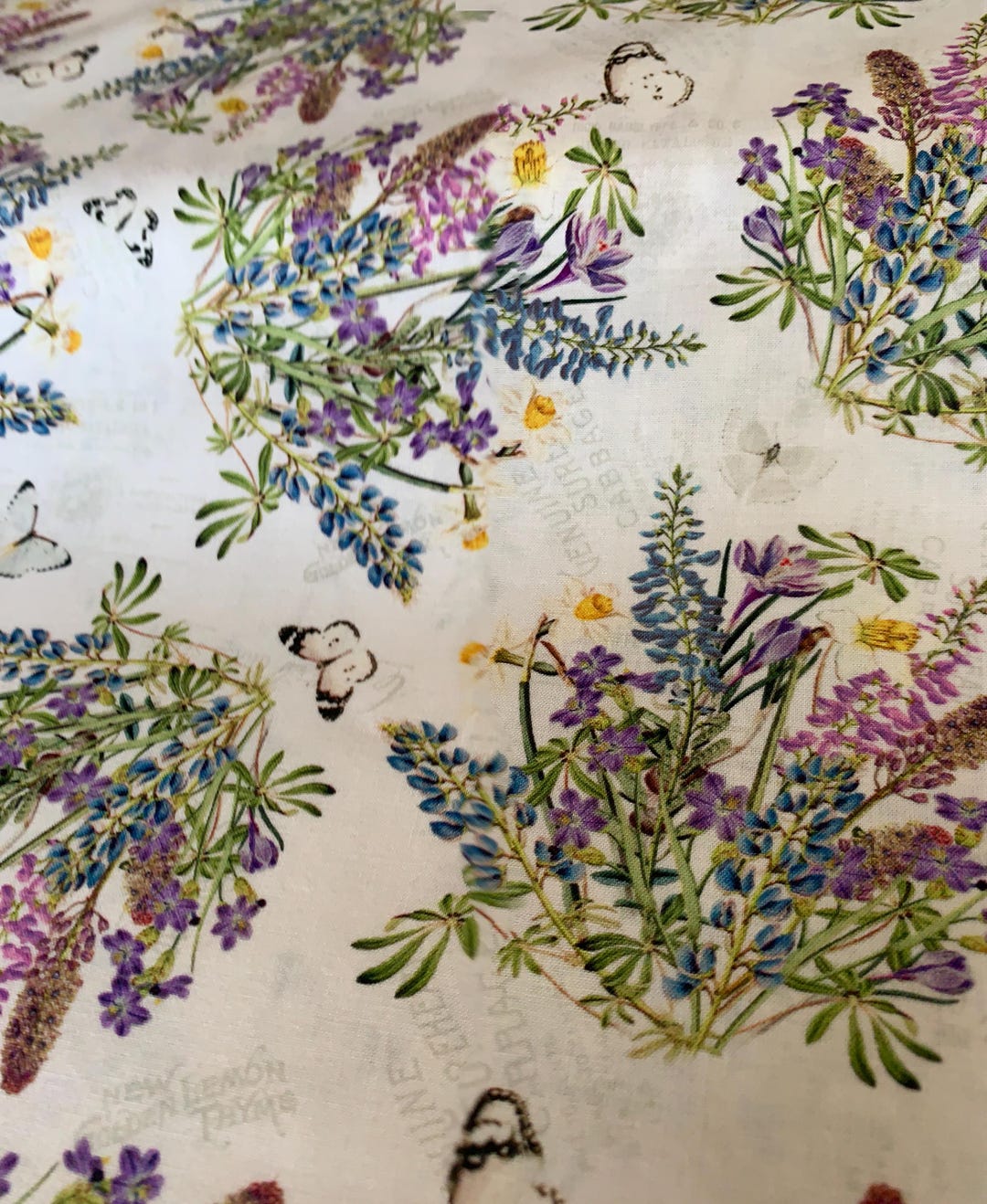 Clothworks Cotton Fabric Spring Garden Half Yard Cut With Small Bunches ...