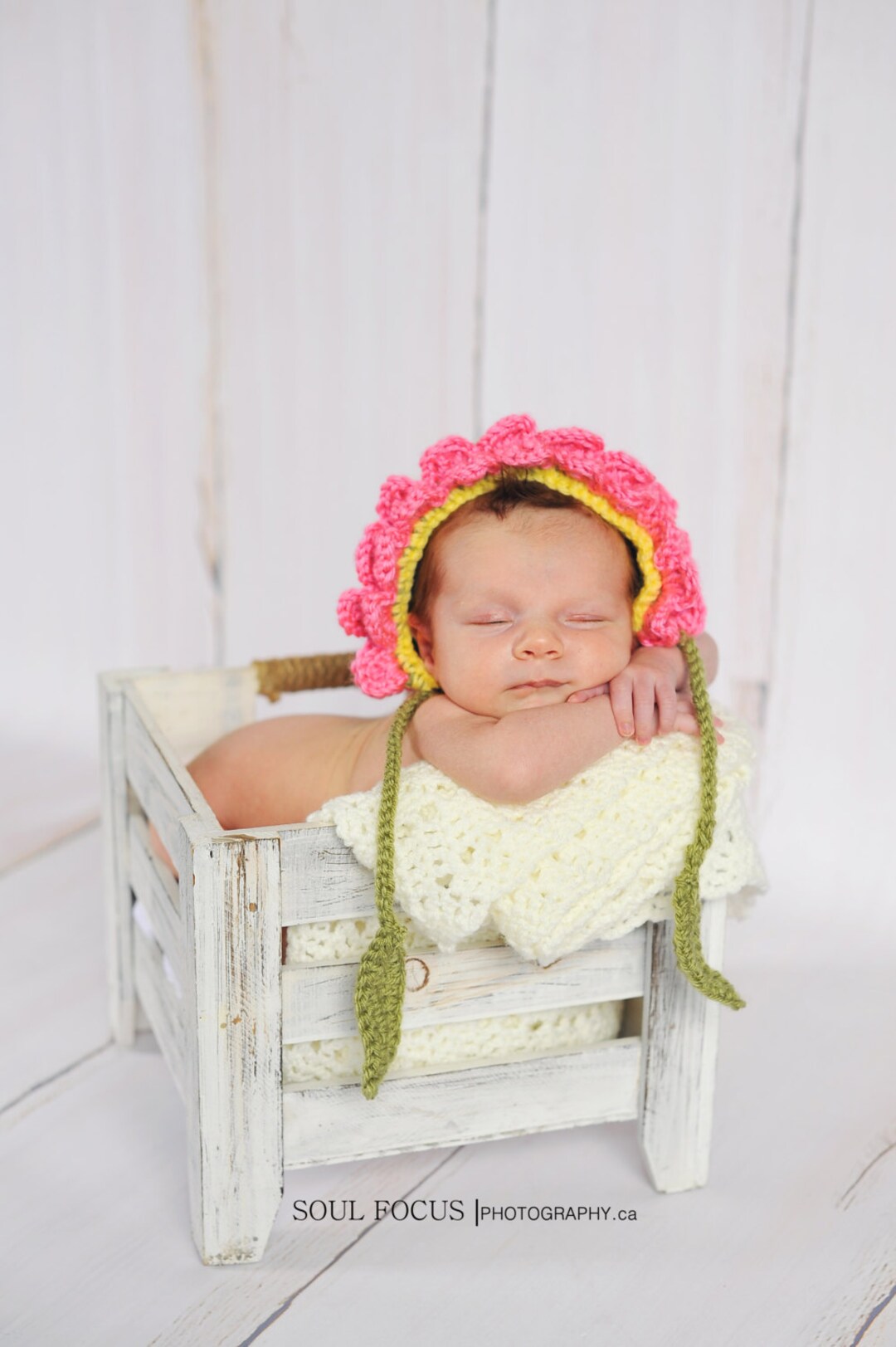 Newborn Crocheted Flower Bonnet - Etsy