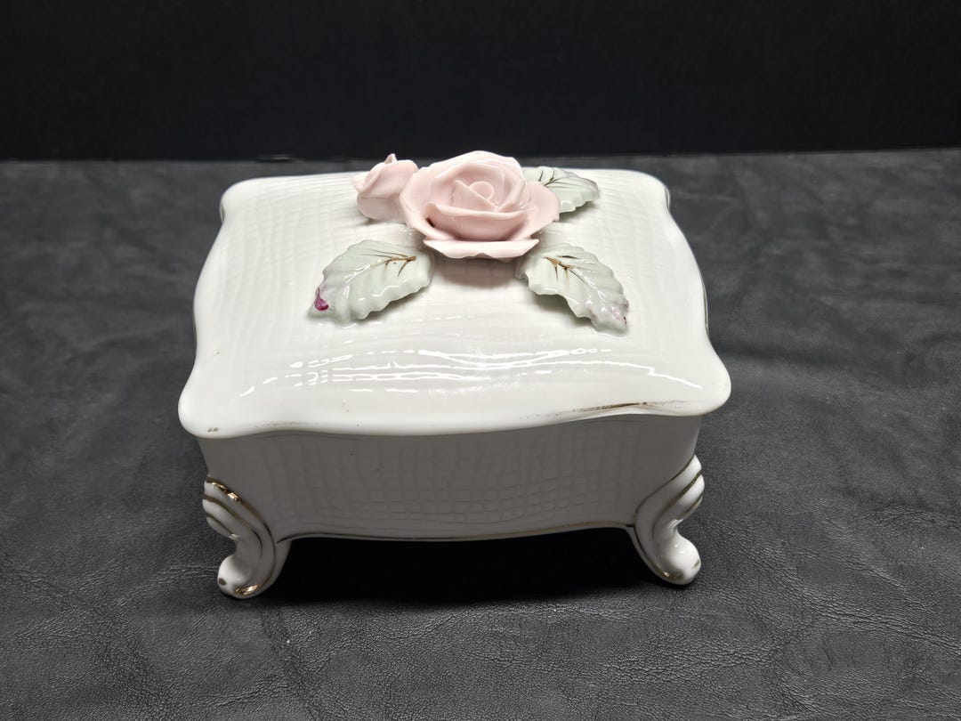 Ucagco 3D Pink Rose Whit Me Trimmed in Gold Trinket Box From Japan - Etsy