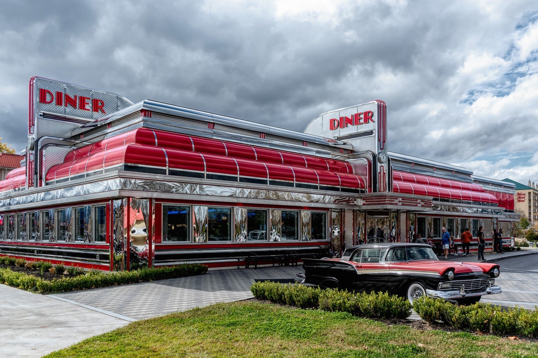 Classic American Diner Red and Chrome Sunliner Pigeon Forge Tennessee ...