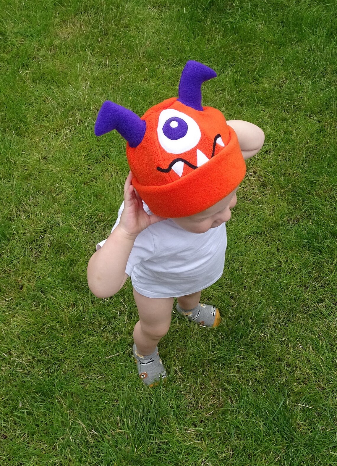 Monster Beanie/monster Hat/ Monster Costume/christmas Hat/ - Etsy