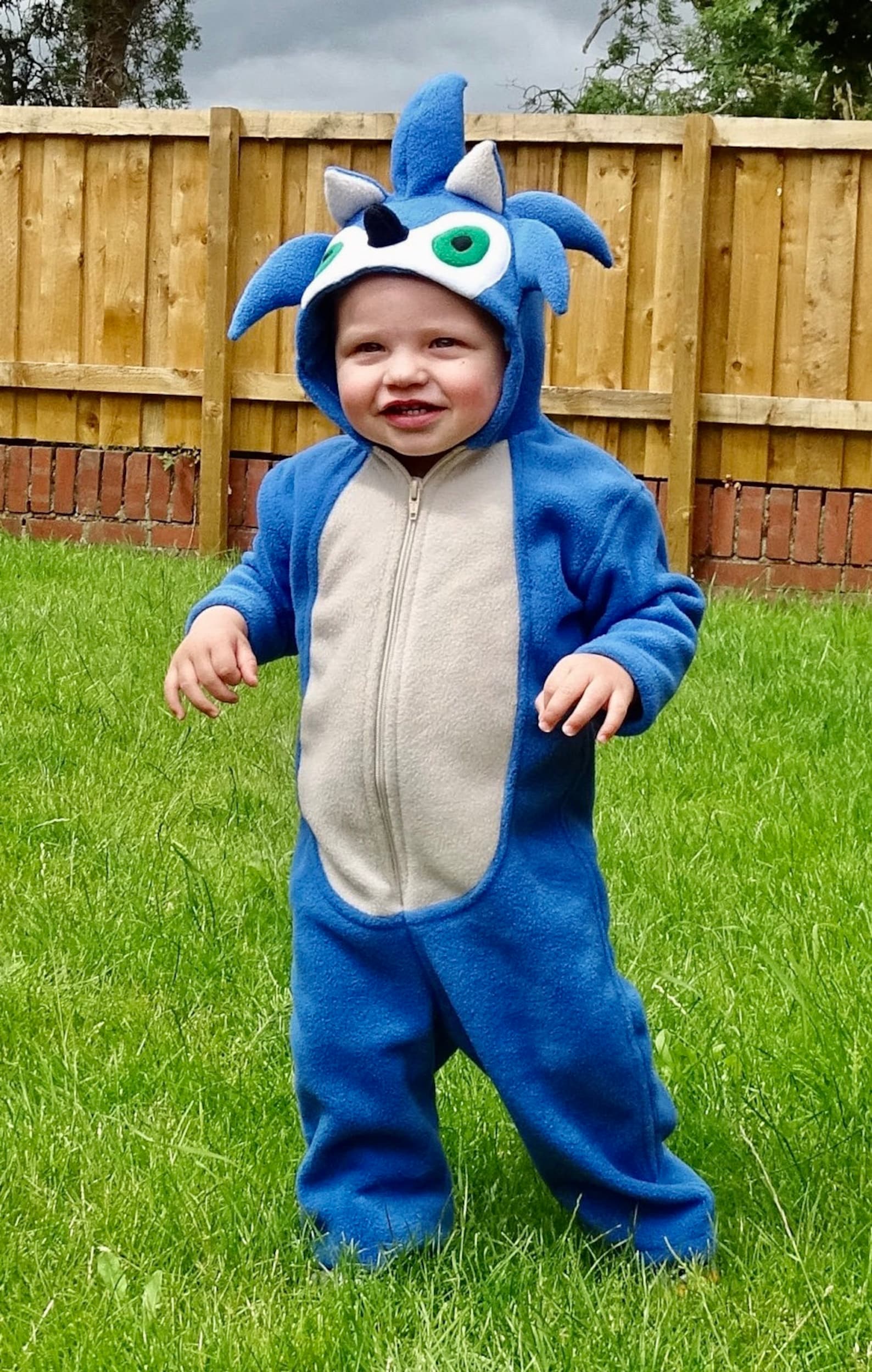 Sonic tails onesie age 1-7 /tails gift/Sonic / Children's | Etsy
